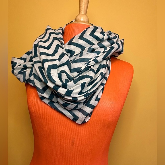 Accessories | Chevron Infinity Scarf | Poshmark